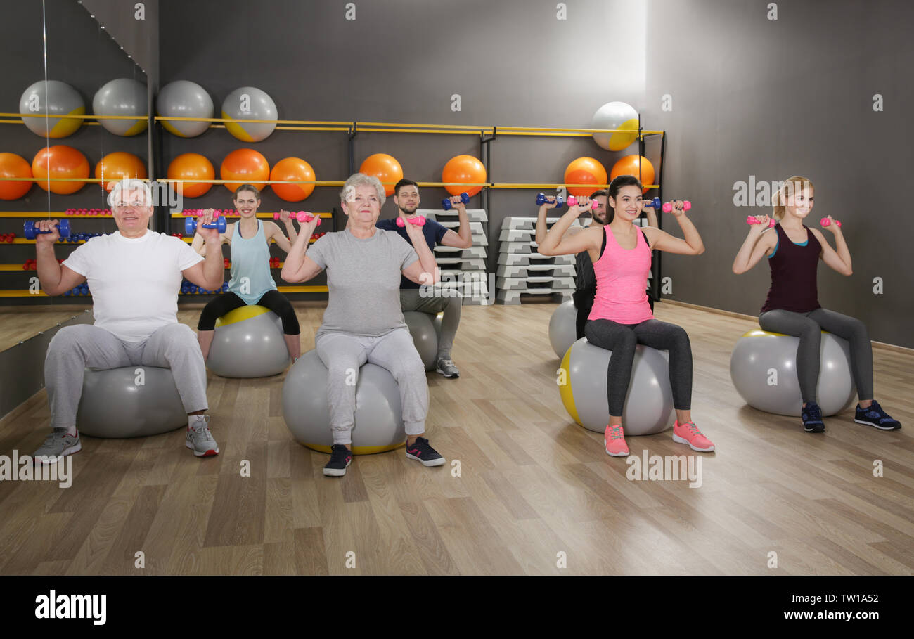 Different age people in gym hi-res stock photography and images - Alamy