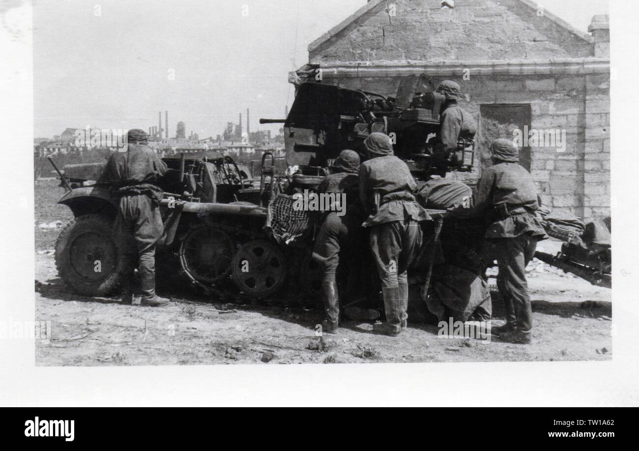 Ground Support Vehicles High Resolution Stock Photography and Images ...