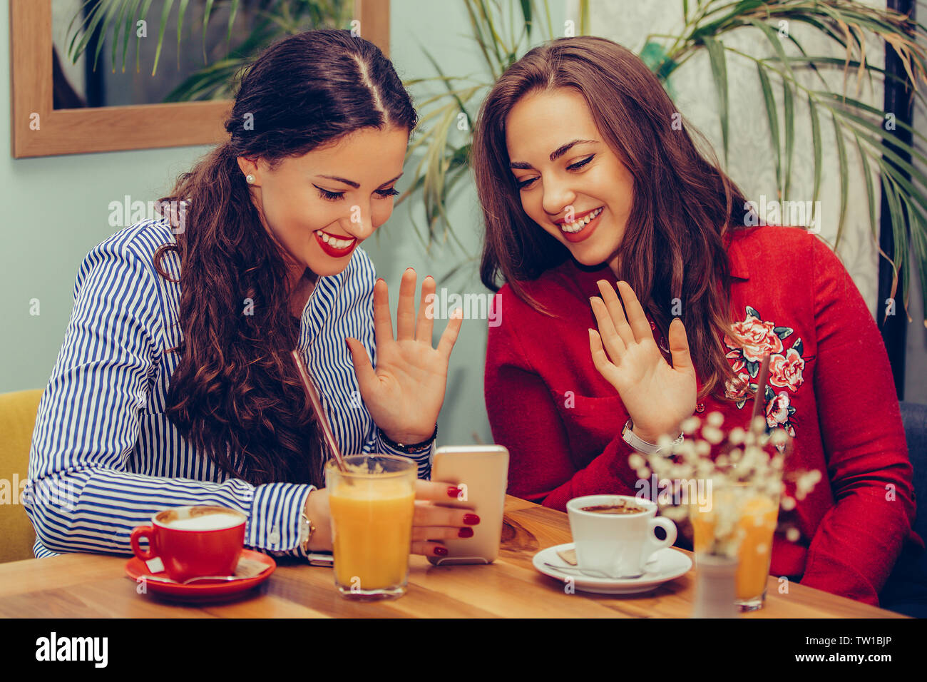 Happy vloggers hi-res stock photography and images - Alamy