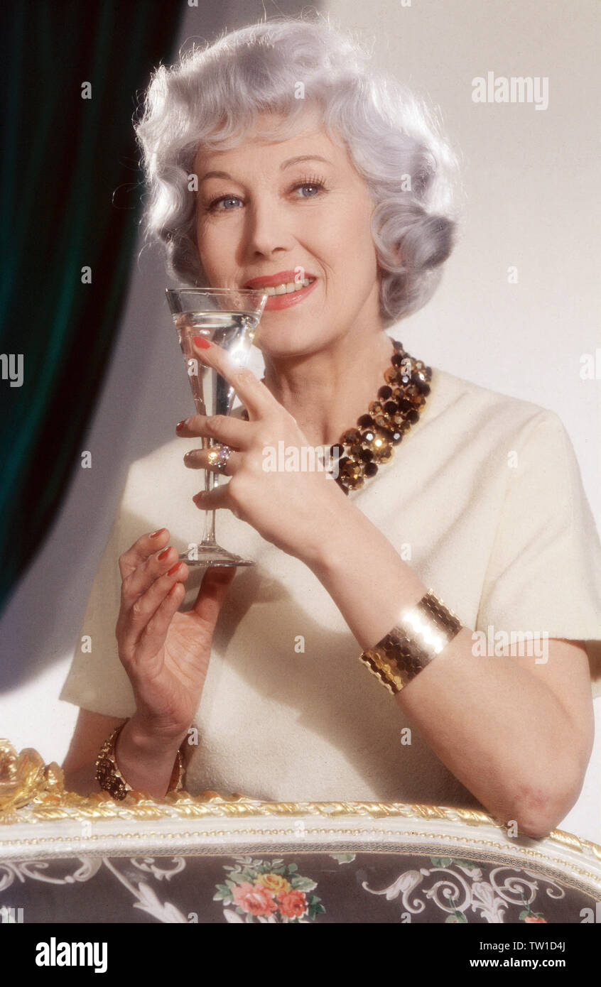 Alice Treff, deutsche Schauspielerin und Synchronsprecherin ...