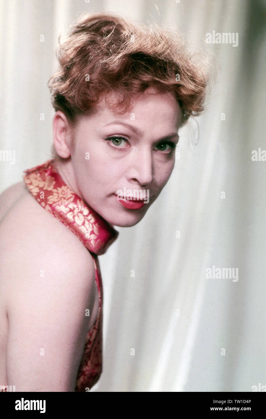 Gisela Trowe, deutsche Schauspielerin und Synchronsprecherin ...
