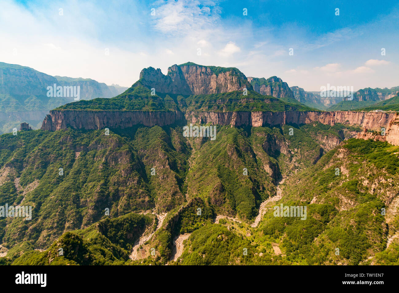 Baoquan scenic area hi-res stock photography and images - Alamy