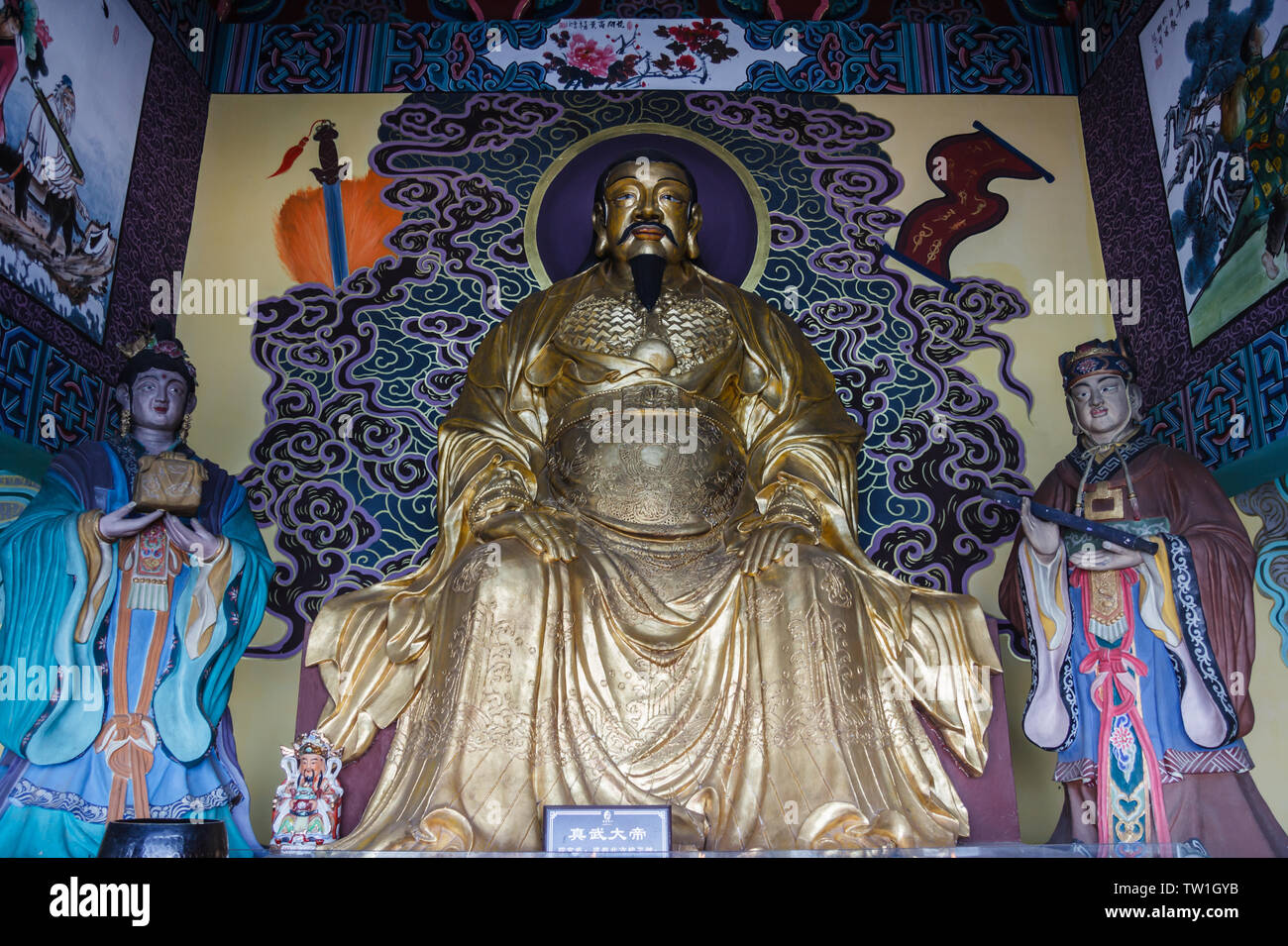 Beautiful Buddhist statues in Chinese temple Stock Photo - Alamy