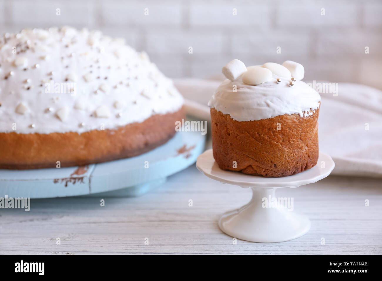 Traditional Russian Easter bread on cake stand Stock Photo - Alamy