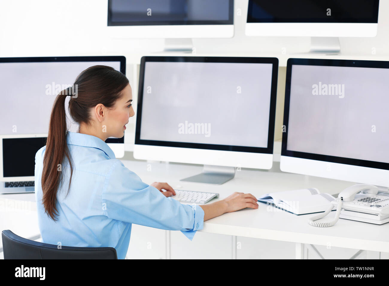 Interior guard duty hi-res stock photography and images - Alamy