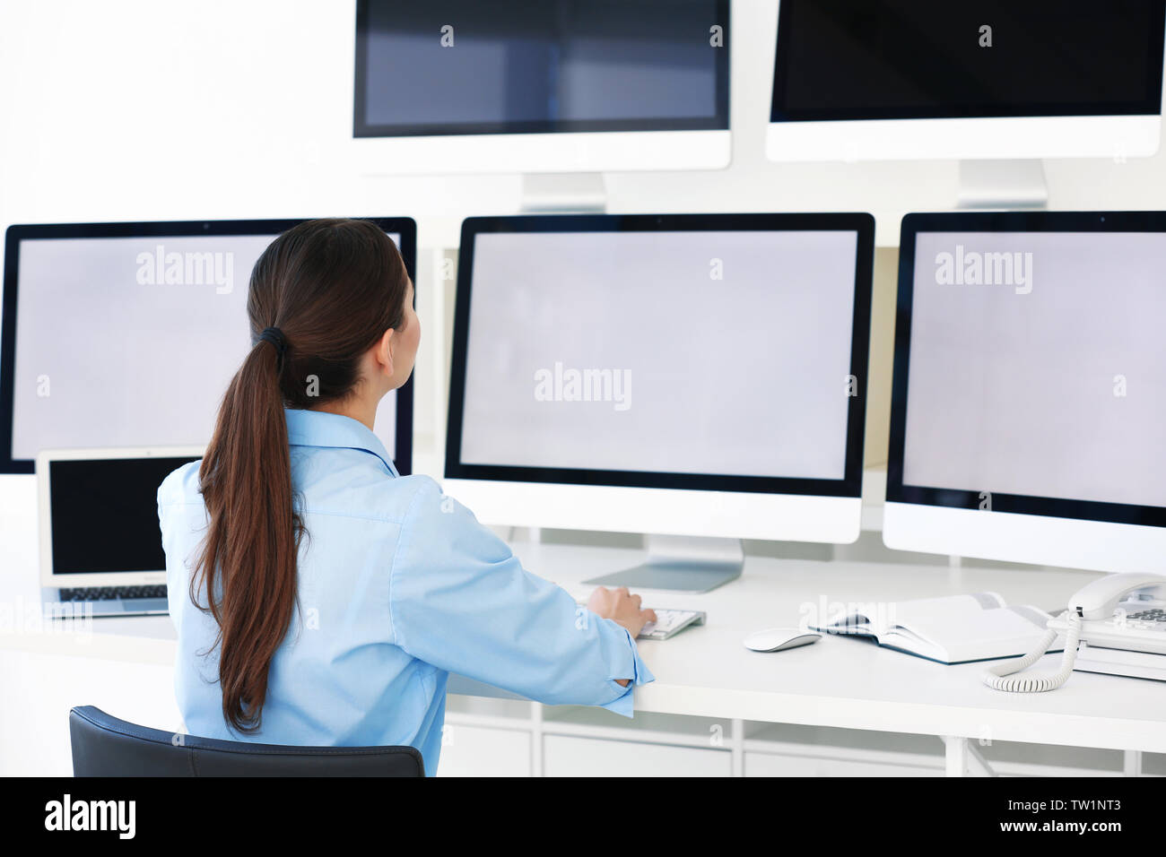 Office room duty monitor hi-res stock photography and images - Alamy