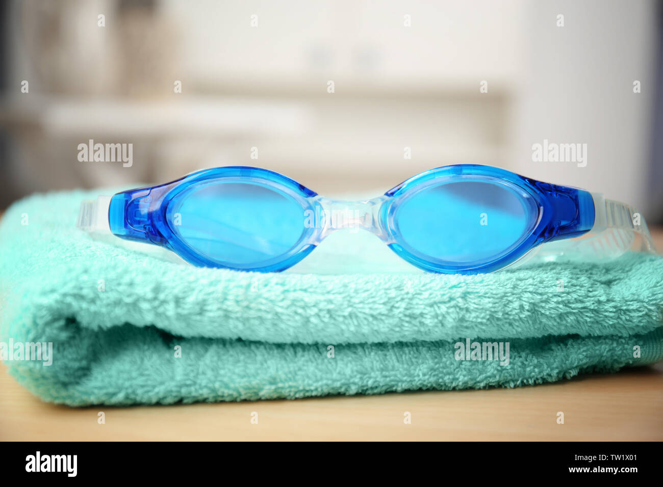 Safety goggles on table hi-res stock photography and images - Alamy