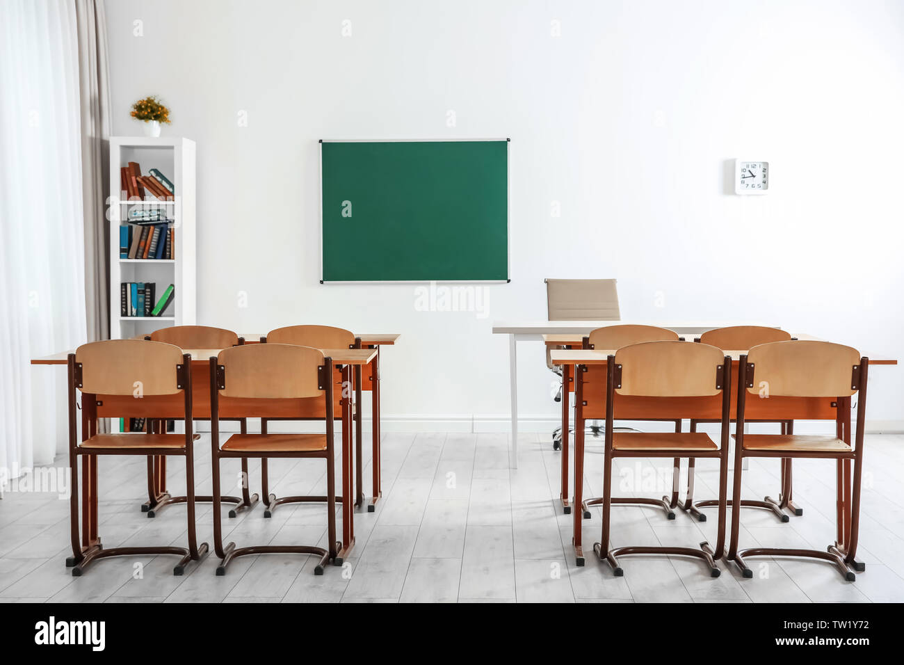 School classroom interior Stock Photo - Alamy