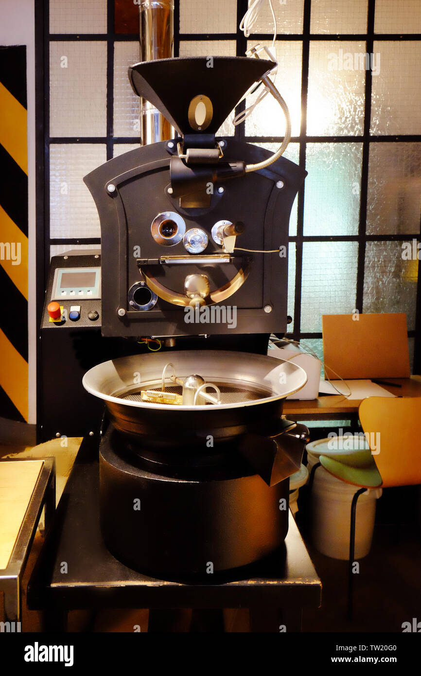Large Coffee Roaster High Resolution Stock Photography and Images - Alamy
