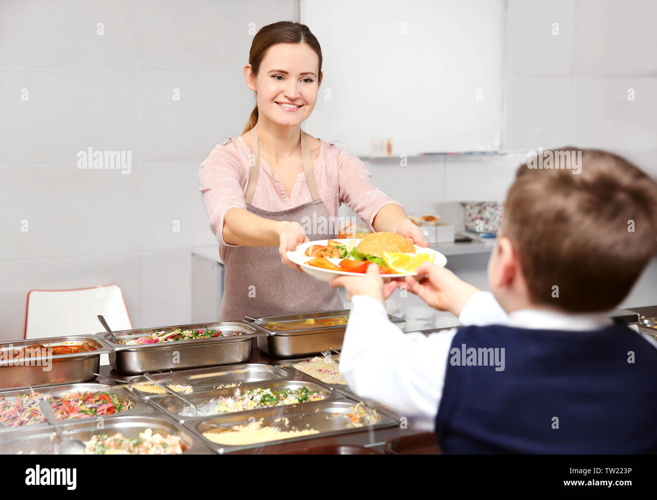 Kids school lunch cafeteria hi-res stock photography and images - Alamy