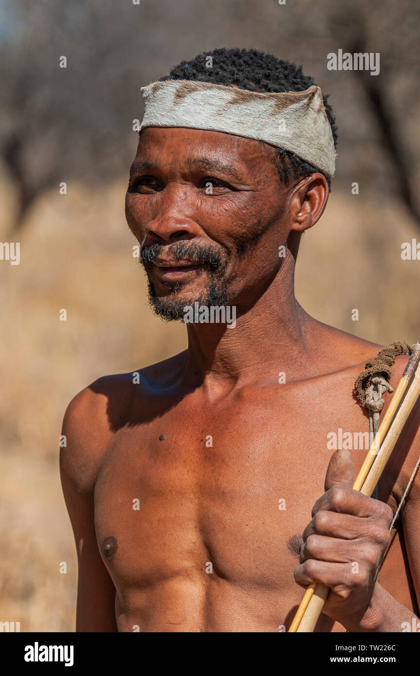 Khoisan hut hi-res stock photography and images - Alamy