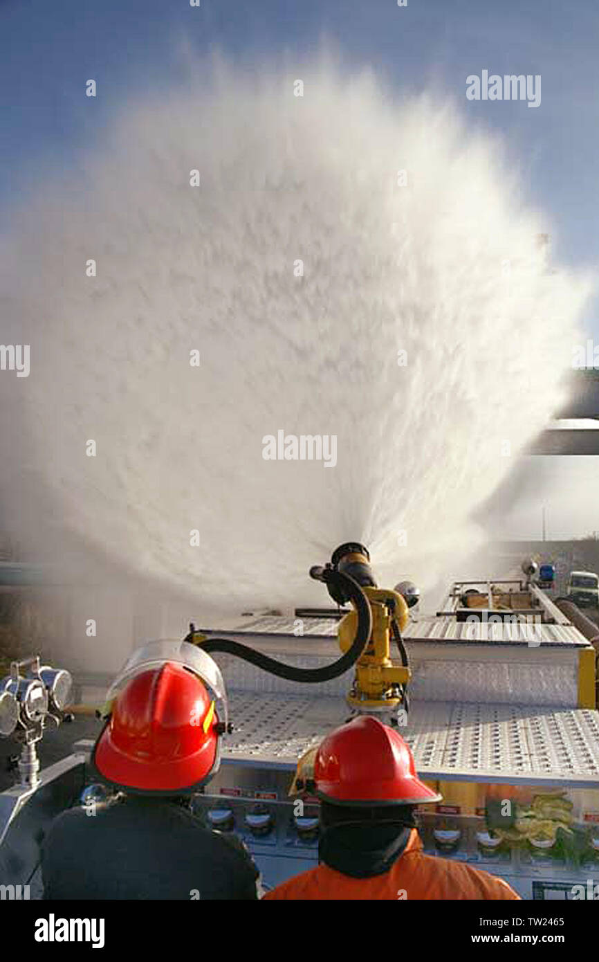 Industrial fire fighting hi-res stock photography and images - Alamy
