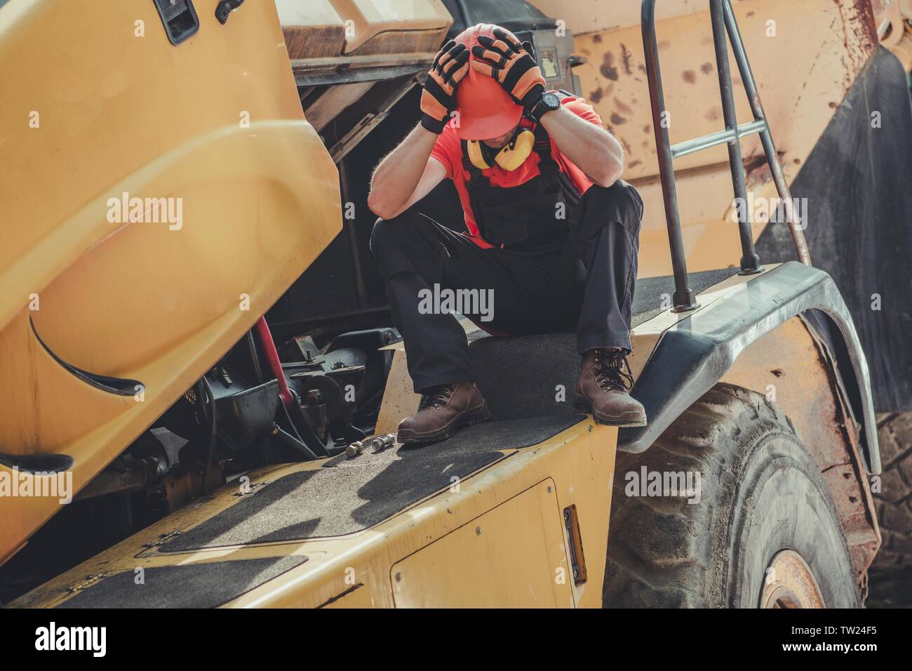 Broken Machine High Resolution Stock Photography and Images - Alamy