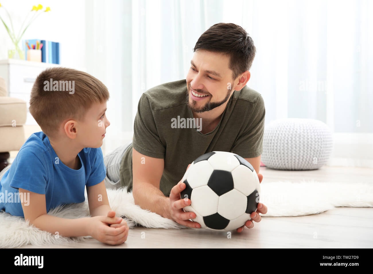 Sport football family fatherhood hi-res stock photography and images ...