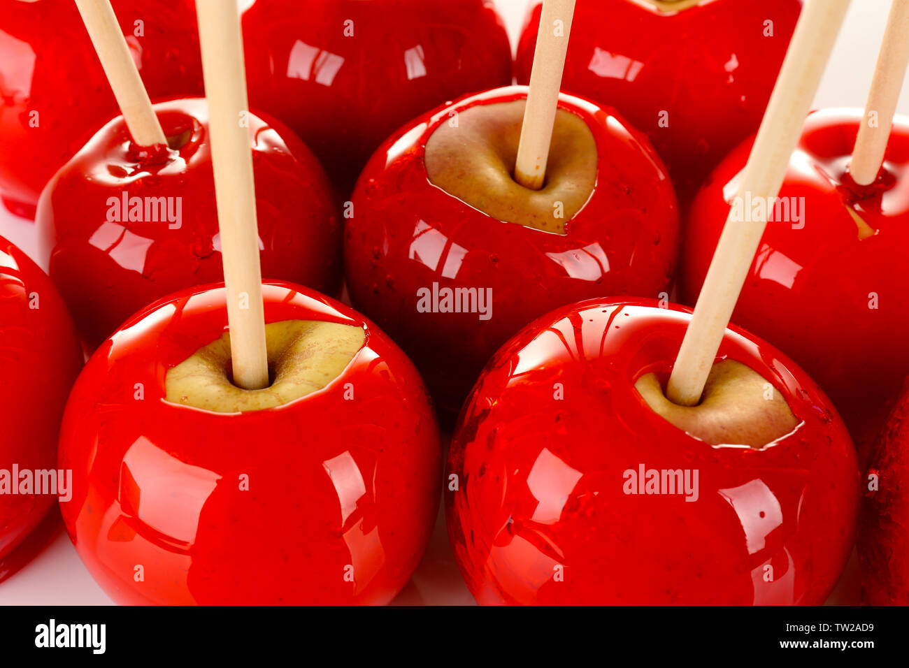 Eating candy apples hi-res stock photography and images - Alamy