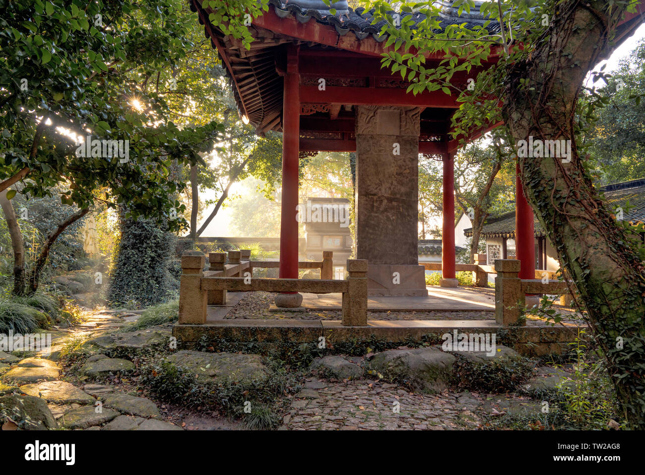 Garden and Autumn, Tianping Mountain, Suzhou Stock Photo - Alamy