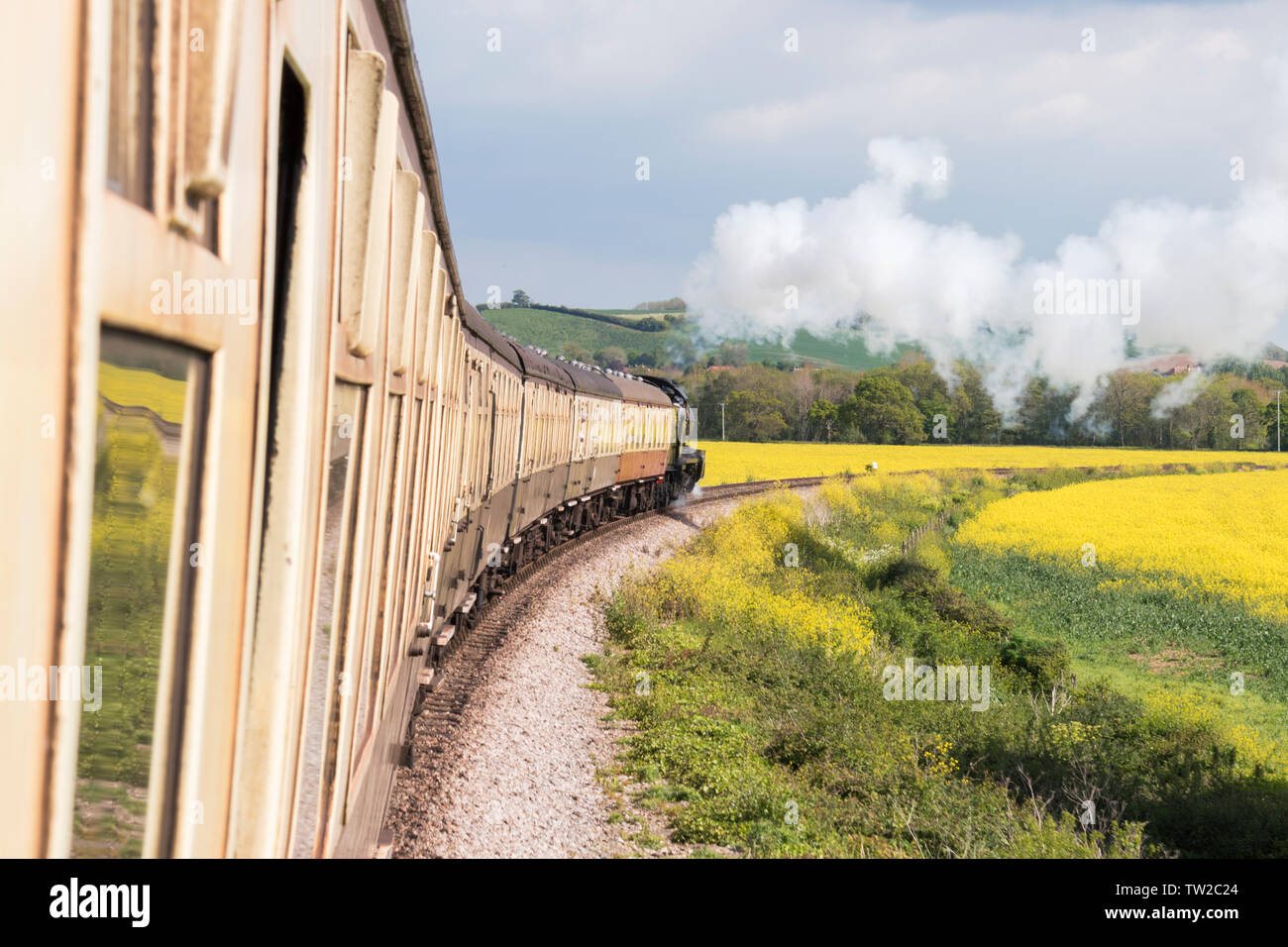 Railway carriage train windows hi-res stock photography and images - Alamy