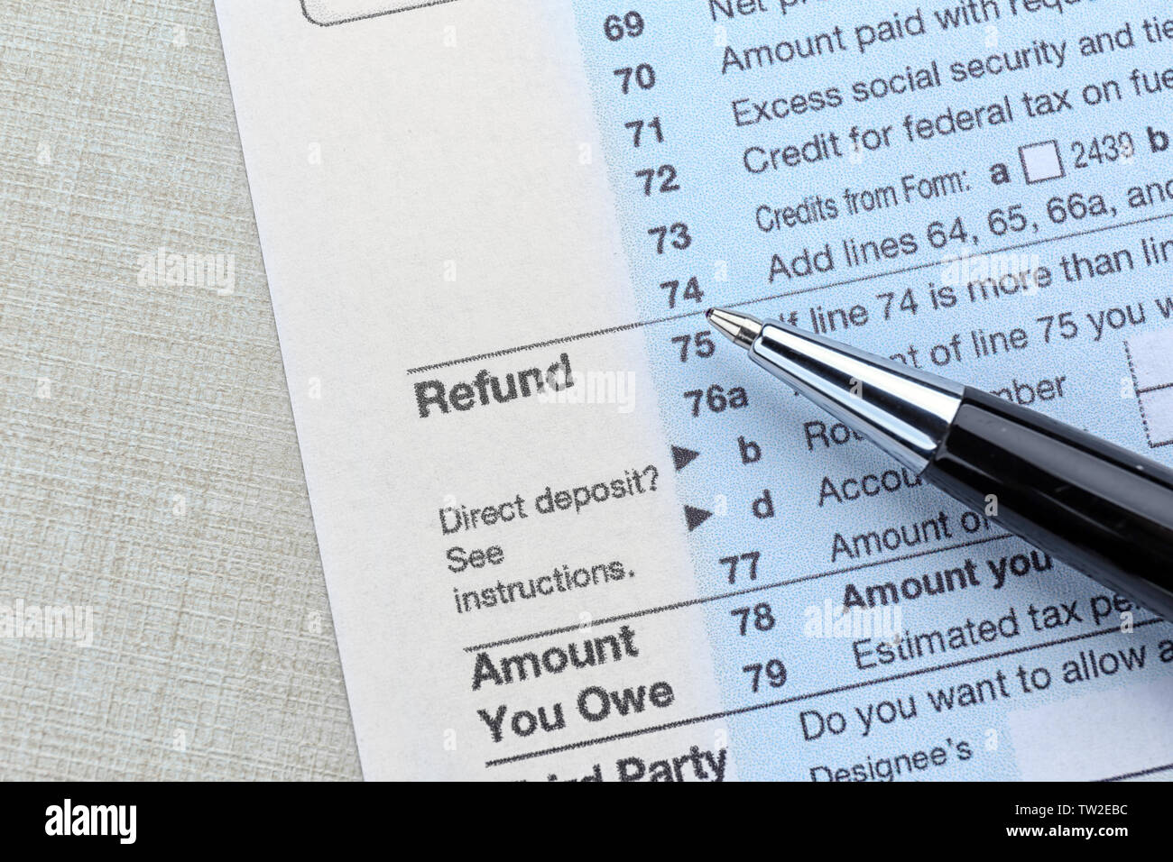 Tax day irs document hi-res stock photography and images - Alamy