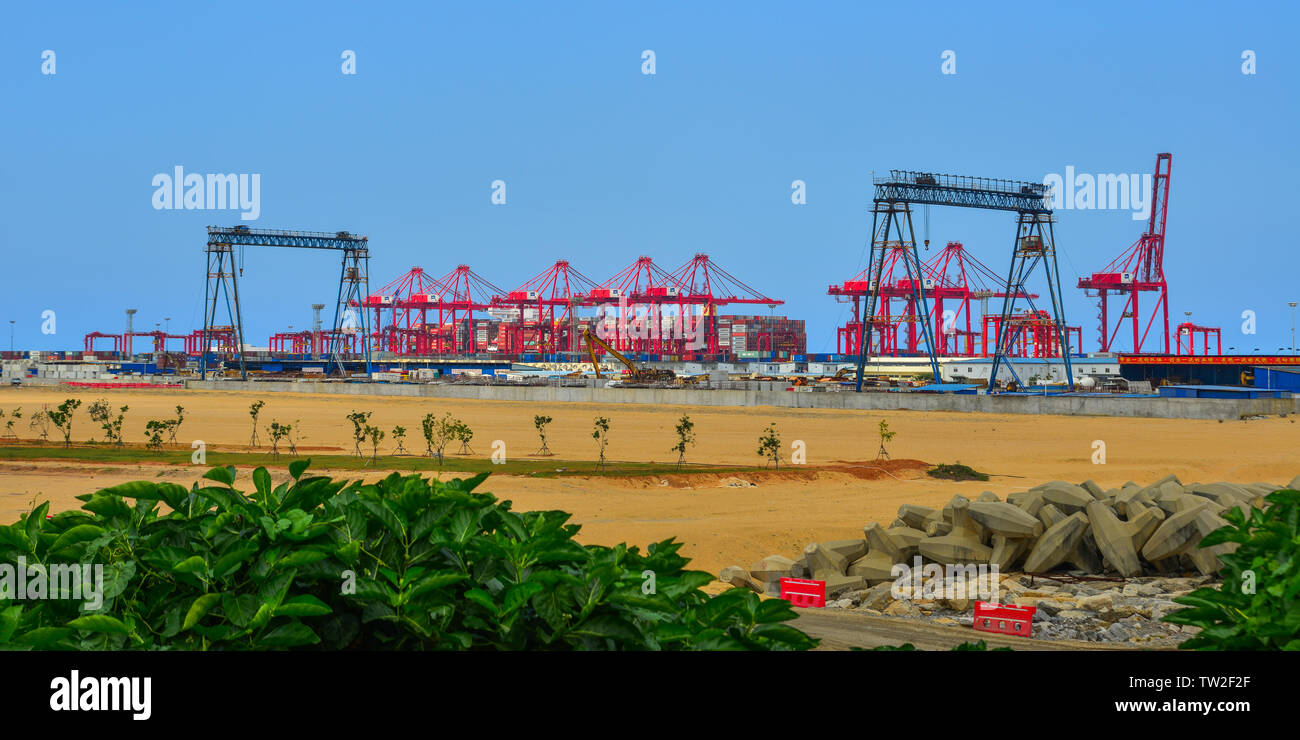 Colombo, Sri Lanka - Dec 23, 2018. Industrial commercial port of ...