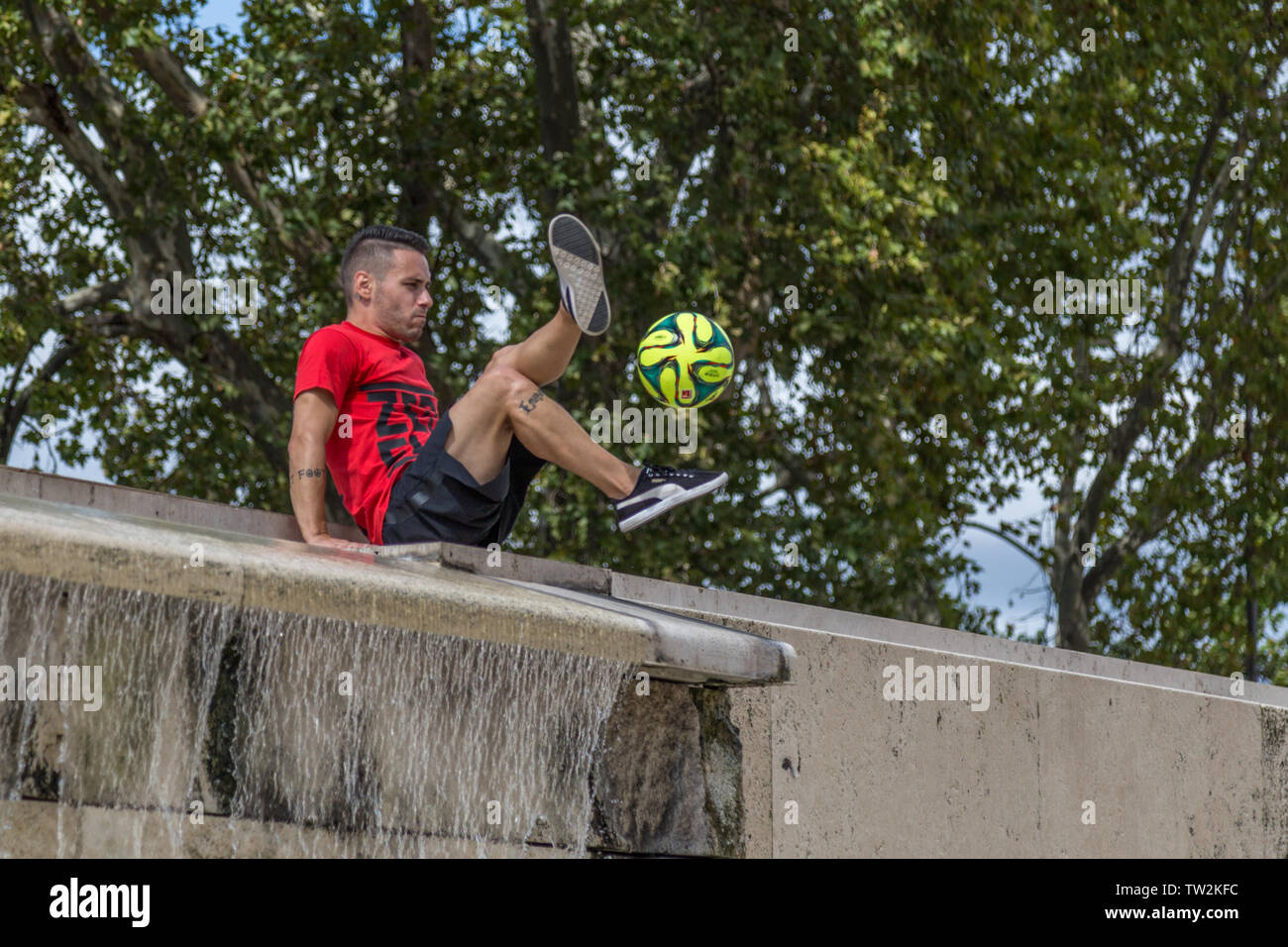 Freestyle street football in Rome Stock Photo - Alamy