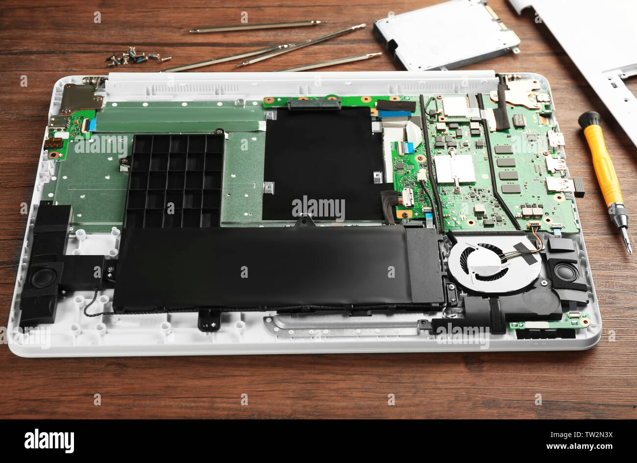 Dismantled Device High Resolution Stock Photography and Images - Alamy