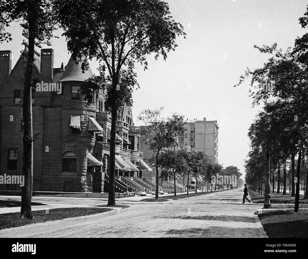 Grand boulevard Black and White Stock Photos & Images - Alamy