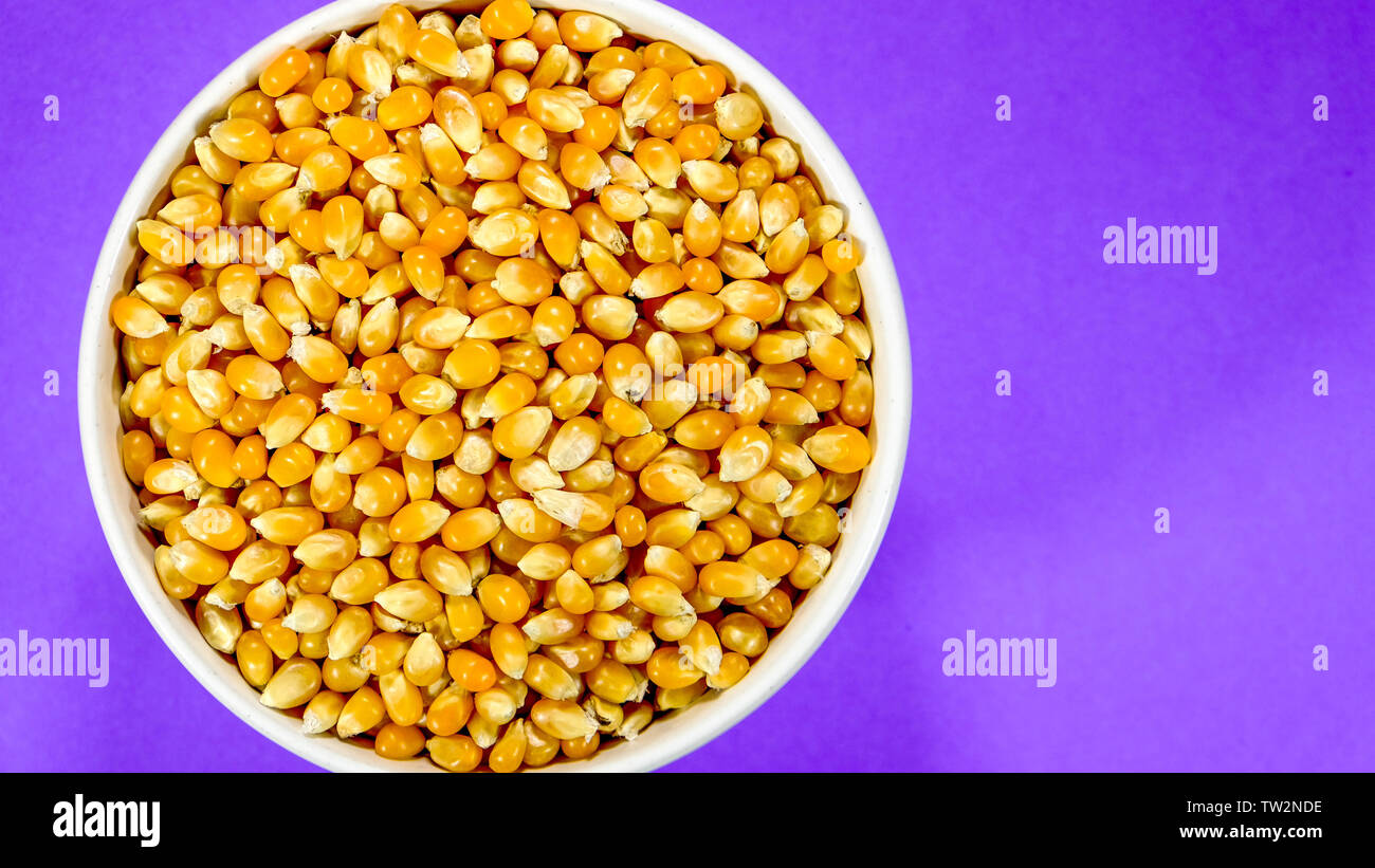 Pop cprn hi-res stock photography and images - Alamy