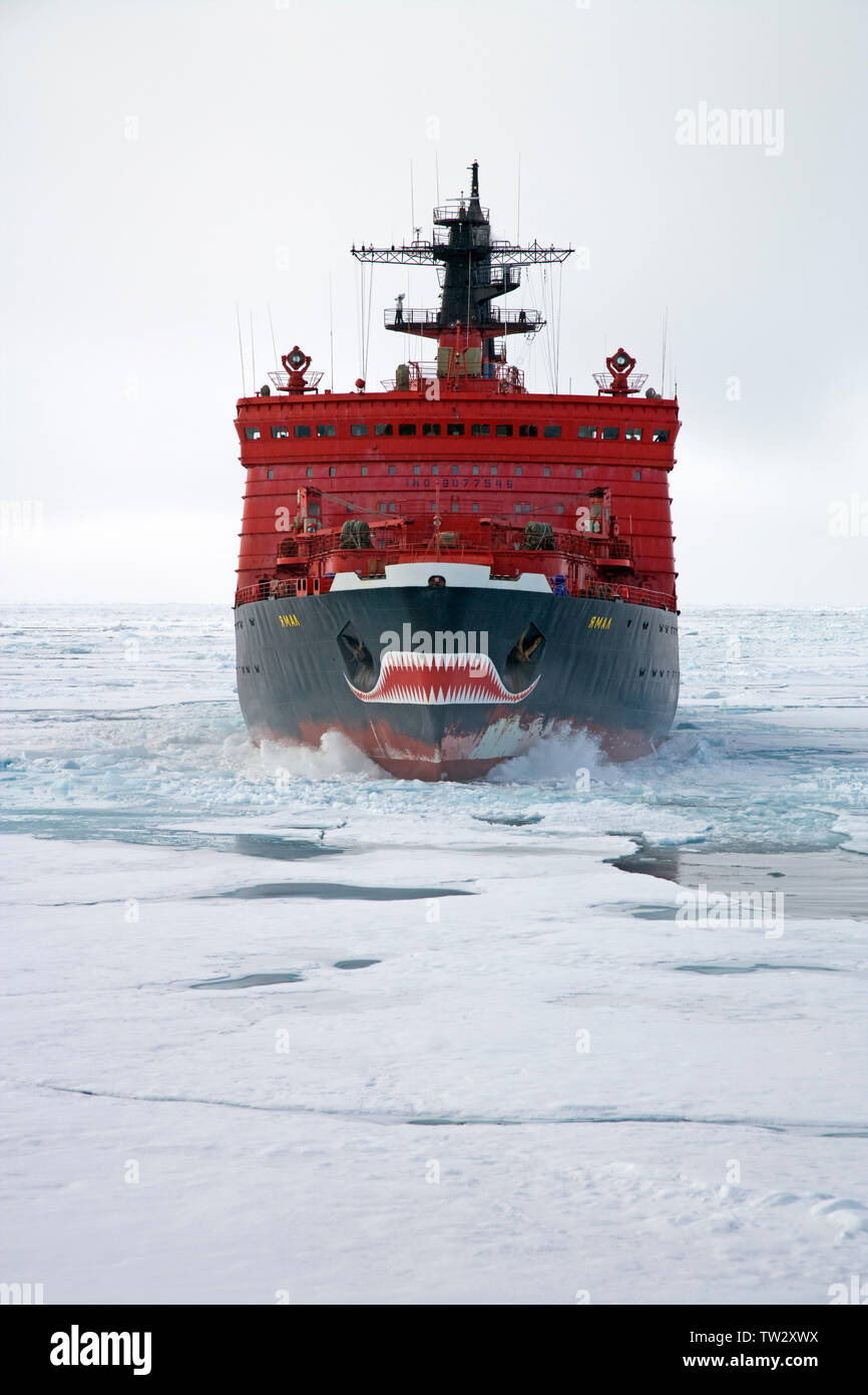 Russian nuclear icebreaker yamal hi-res stock photography and images ...