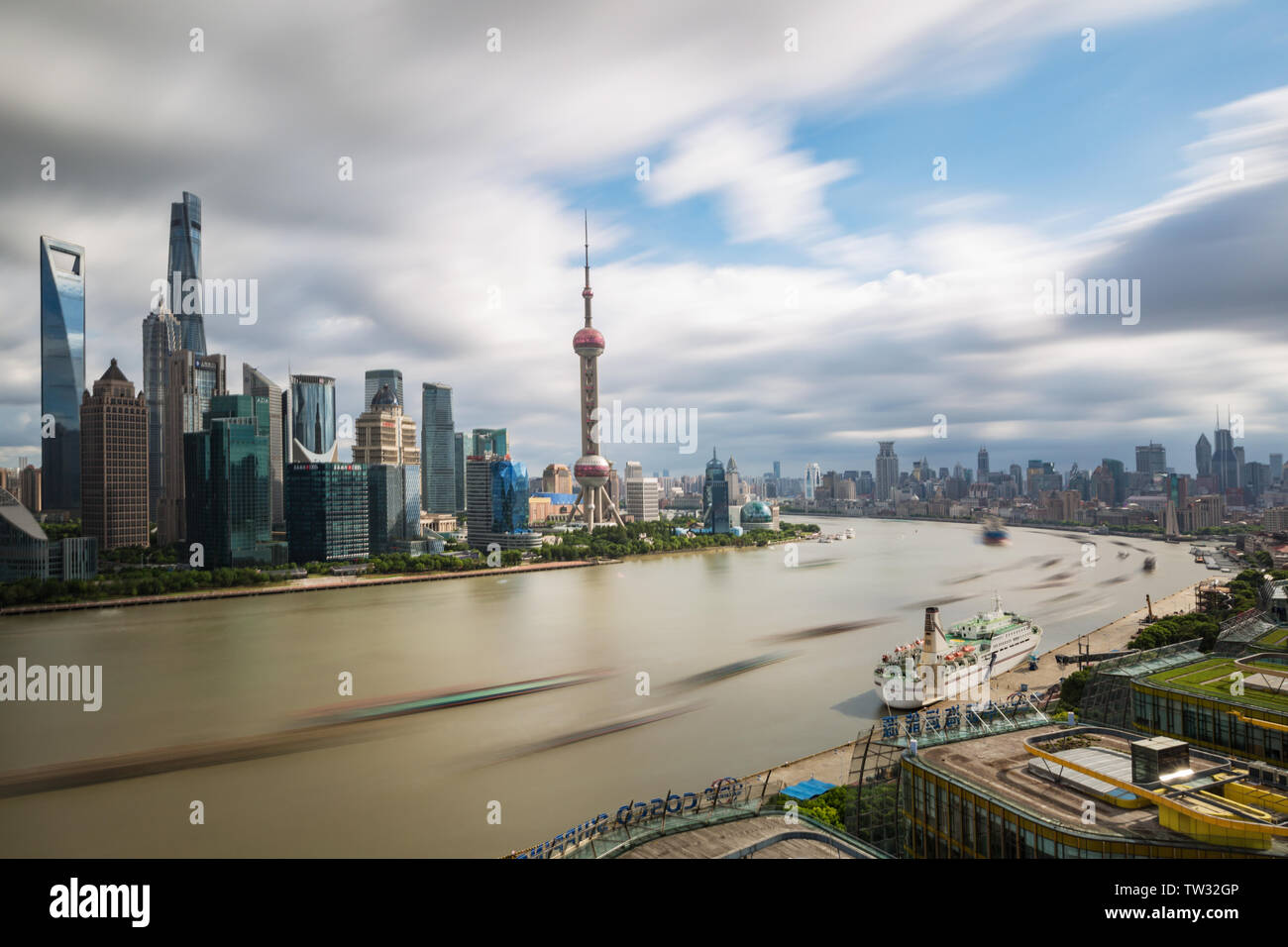 Shanghai scenic spots hi-res stock photography and images - Alamy