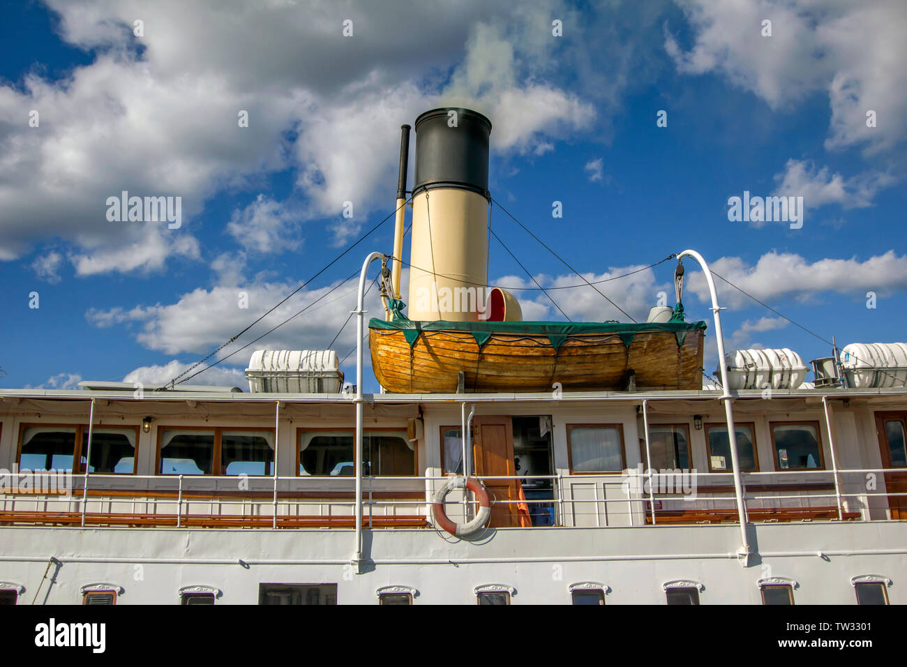 Ferry rescue boat hi-res stock photography and images - Alamy