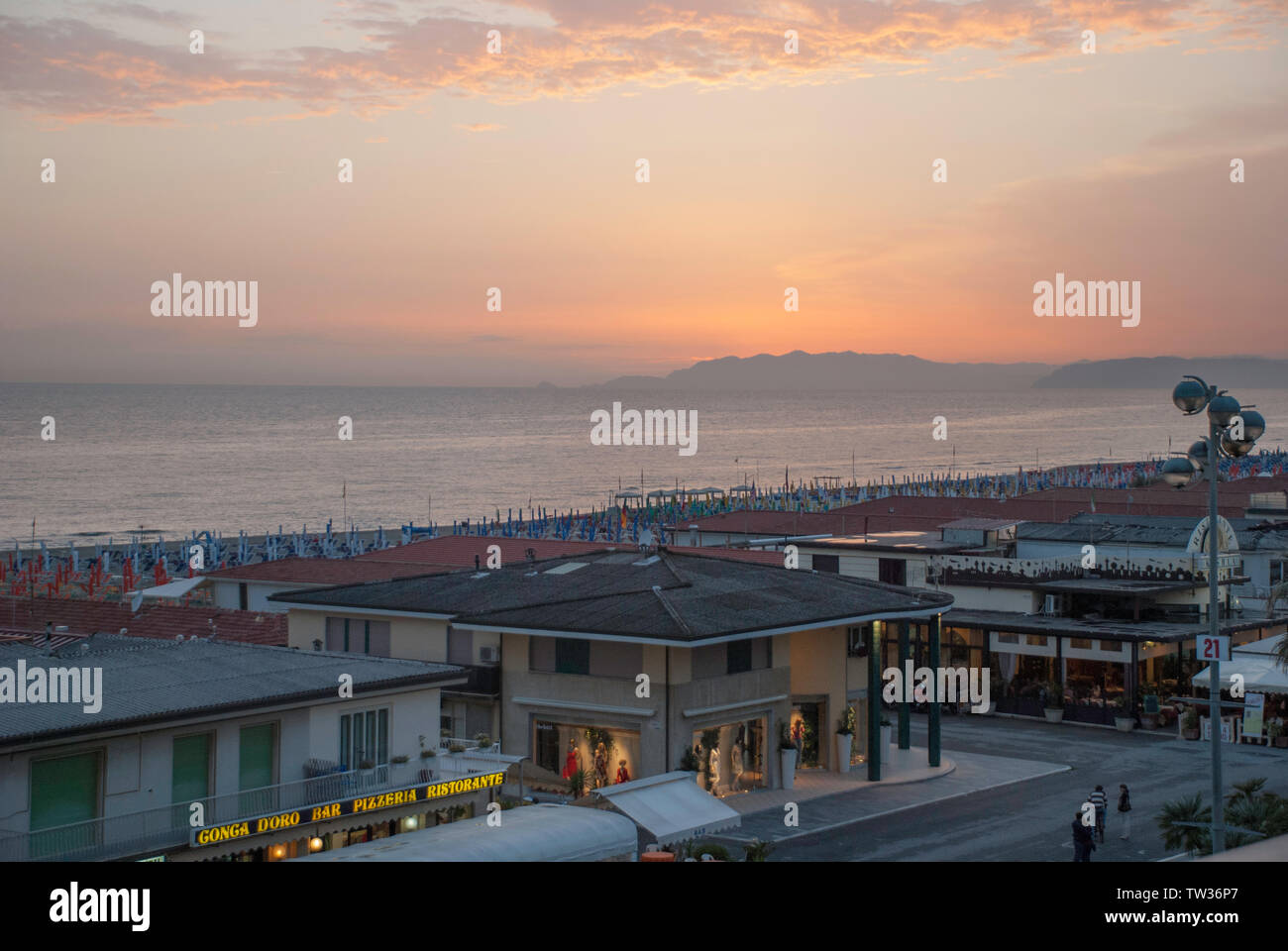 Viareggio italy beach hi-res stock photography and images - Alamy