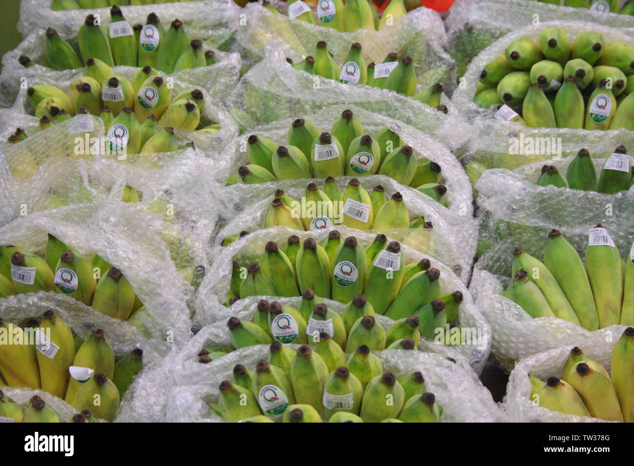 Photo of a market banana hi-res stock photography and images - Alamy