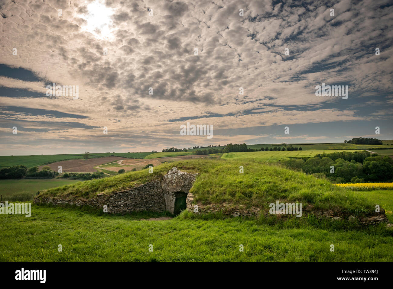 Stoney Littleton Neolithic chambered long barrow near Wellow in ...