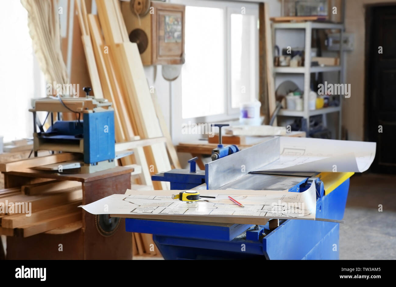 Interior of carpenter's workshop Stock Photo - Alamy