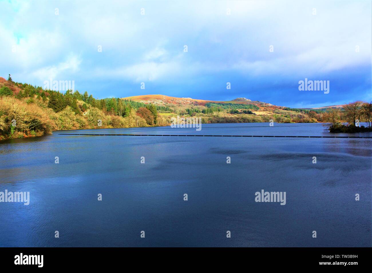 A cloudy, December day at Burrator Reservoir, Dartmoor, Devon, UK Stock ...