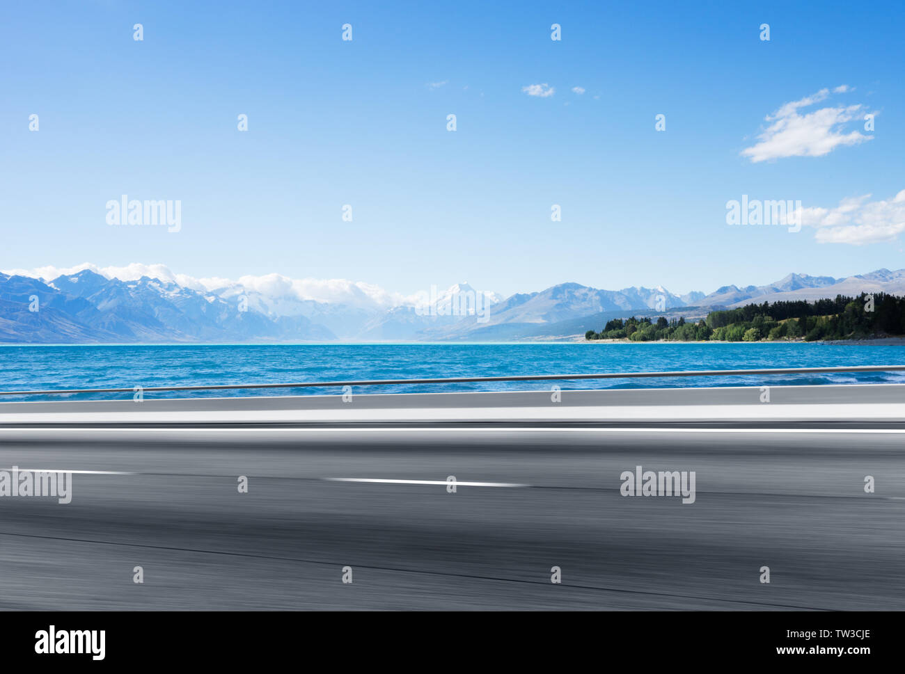 Empty asphalt road near sea hi-res stock photography and images - Alamy