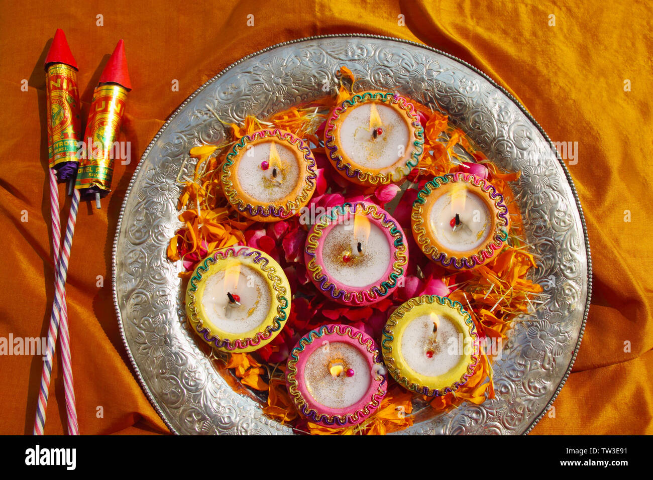 Fire crackers rocket hi-res stock photography and images - Alamy