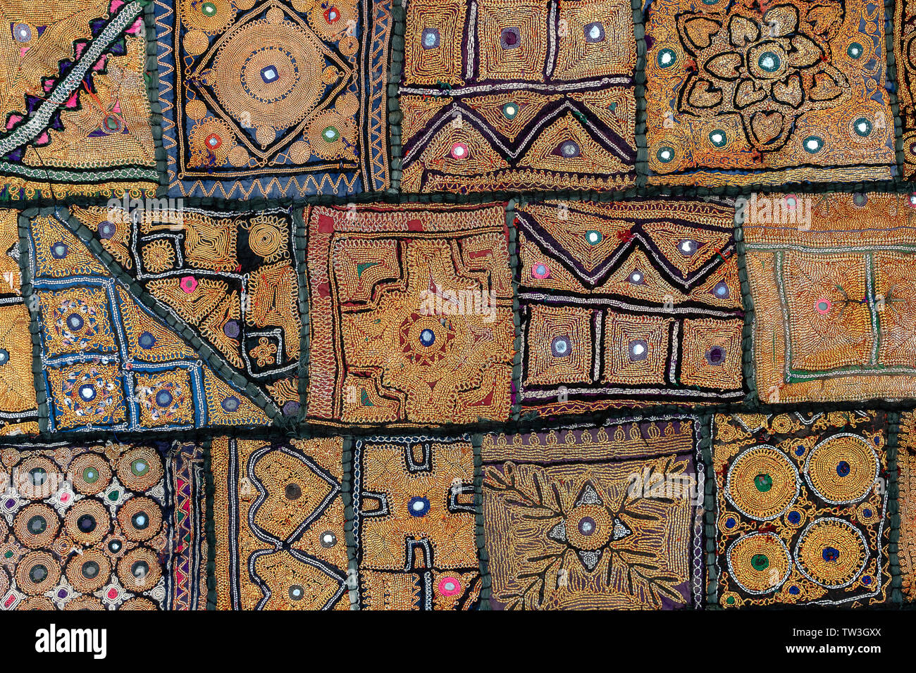 Indian patchwork quilt india hi-res stock photography and images - Alamy