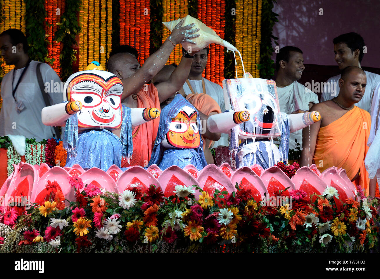 Snan yatra hi-res stock photography and images - Alamy