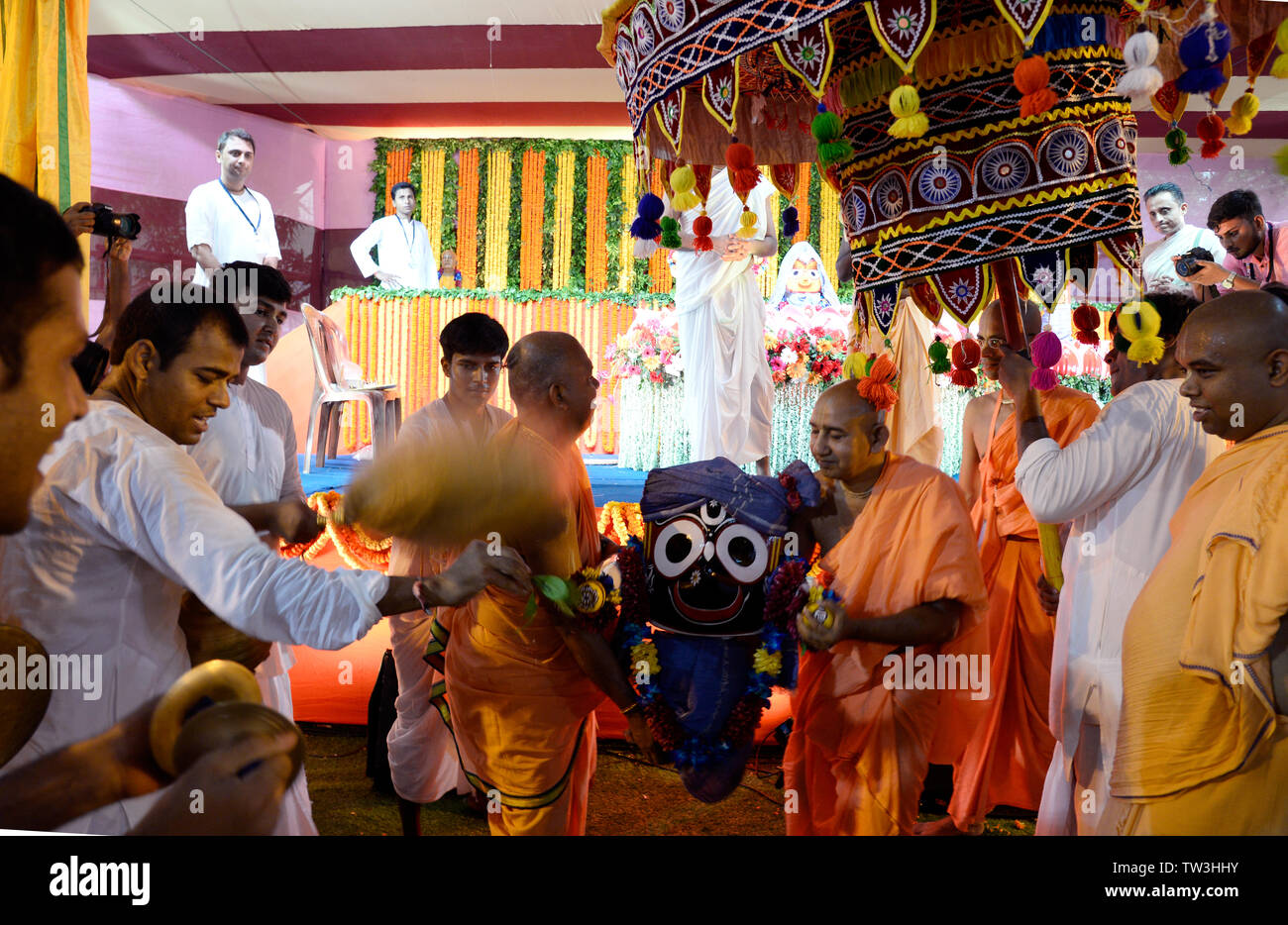 Kolkata, India. 17th June, 2019. International Society for Krishna ...