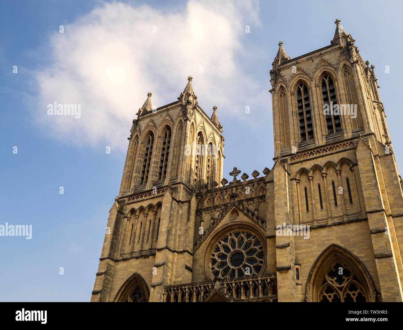 Cathedral two towers hi-res stock photography and images - Alamy