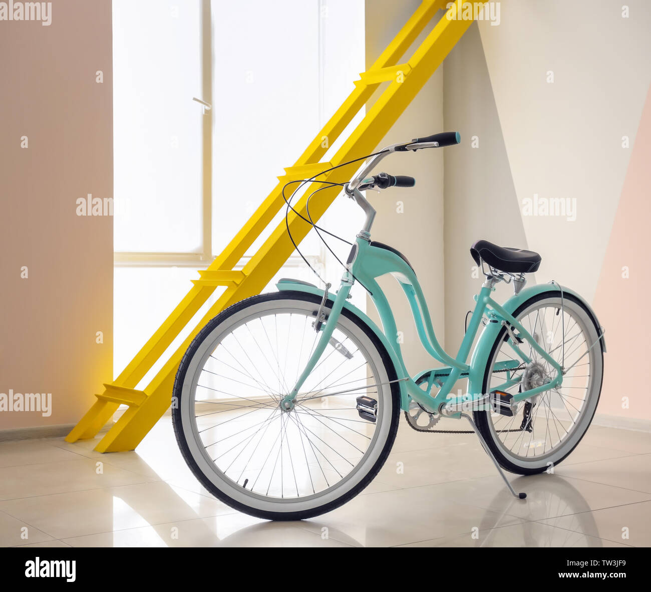 Two wheeled bicycle hi-res stock photography and images - Alamy