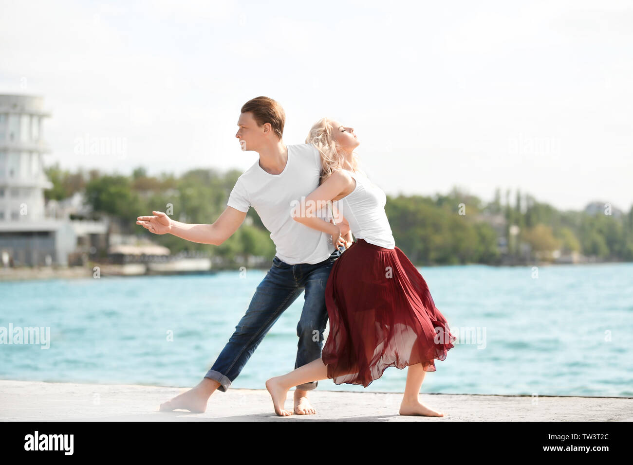 Passionate couple dancing outdoors Stock Photo - Alamy