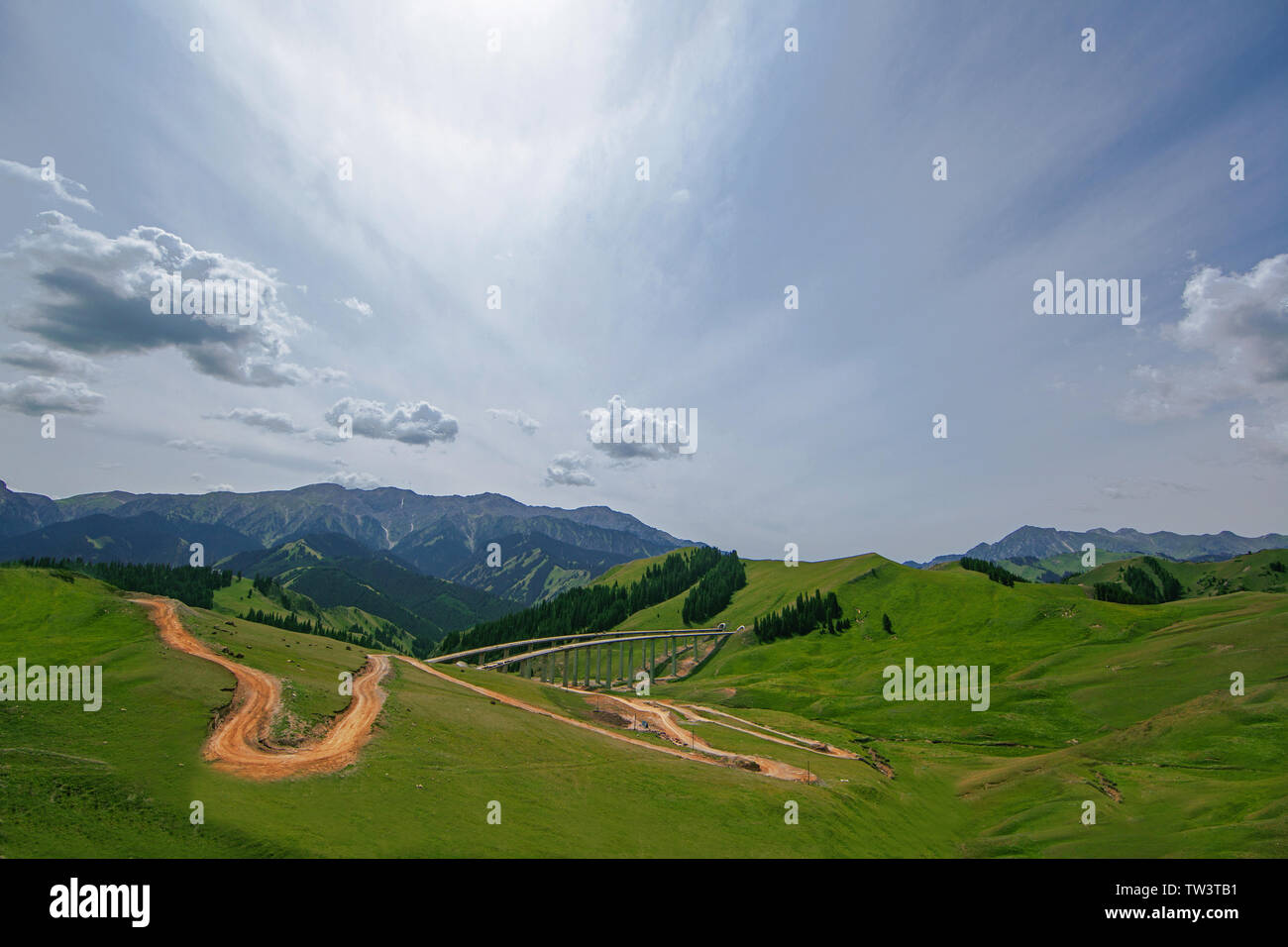 Ruts in pavement hi-res stock photography and images - Alamy