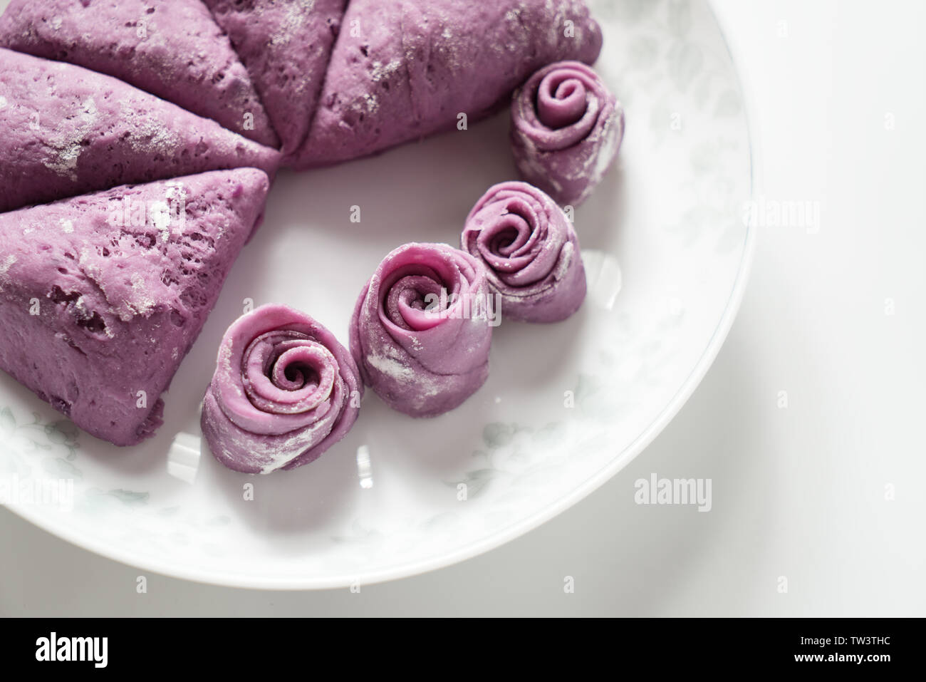 Purple potato pastry cuisine Stock Photo - Alamy