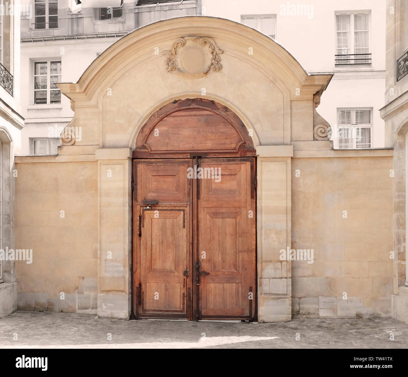Vintage entrance gate on hi-res stock photography and images - Alamy