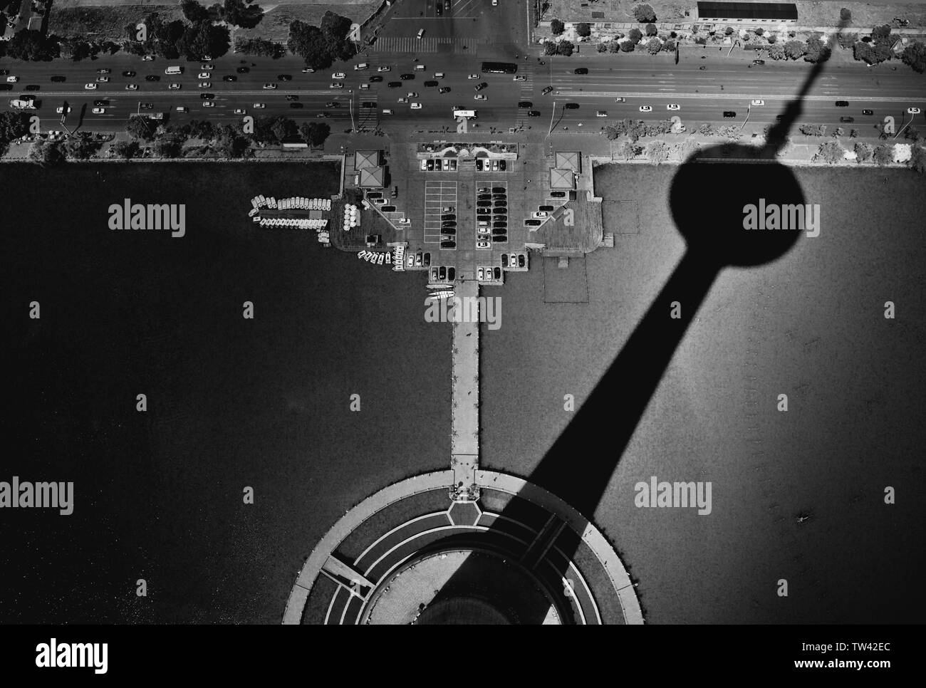 Shadow clocks hi-res stock photography and images - Alamy