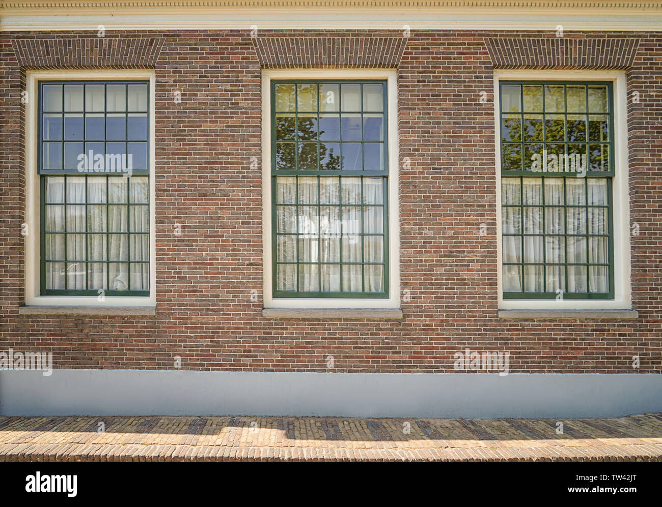 Building with modern windows Stock Photo - Alamy