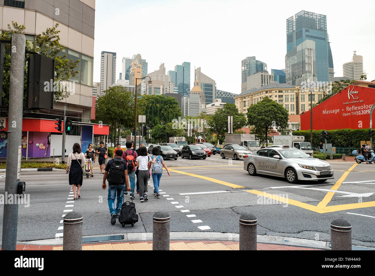 Pedestrian controlled hi-res stock photography and images - Alamy
