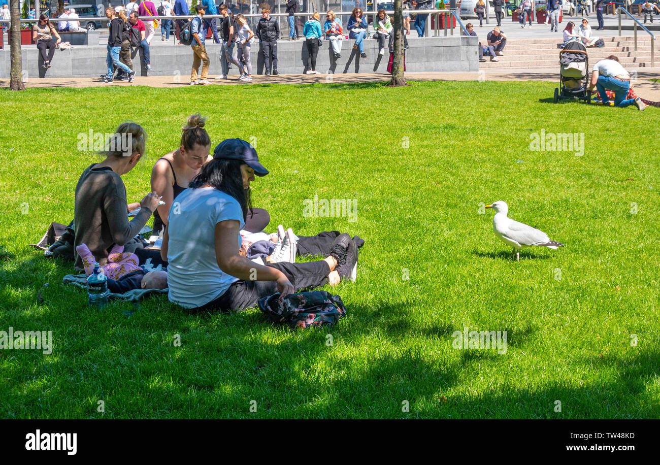 Eyre square galway hi-res stock photography and images - Alamy